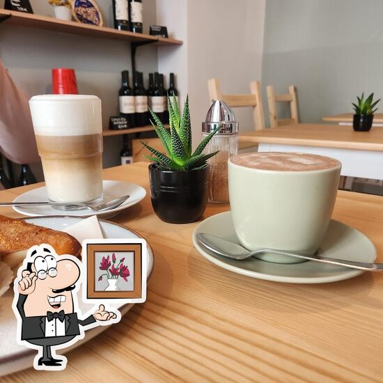 Café LUA, Hamburg - Restaurant menu, prices and reviews