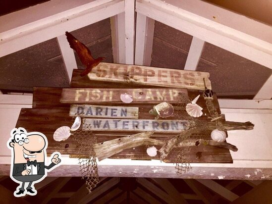 Menu at Skippers’ Fish Camp restaurant, Darien