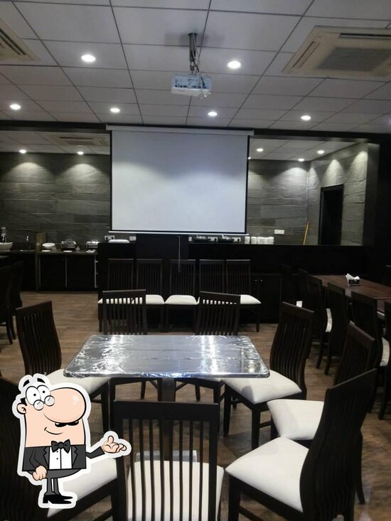 Sugar N Spice Navsari NH8 Vesma - Restaurant menu, prices and reviews