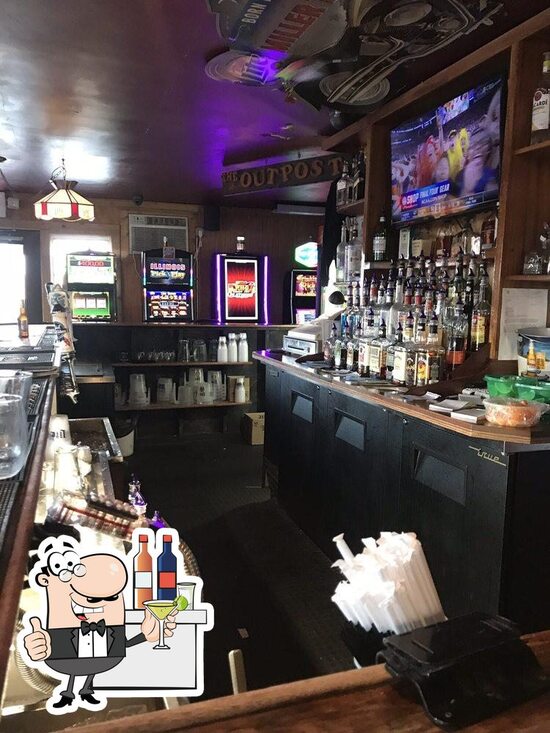 Menu at Outpost pub & bar, Pingree Grove