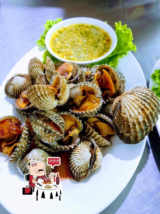 Jaekoy เจ๊ก้อย ส้มตำอาหารอีสาน restaurant, Bangkok, ตึกยุพินอพาร์ทเม้น ...