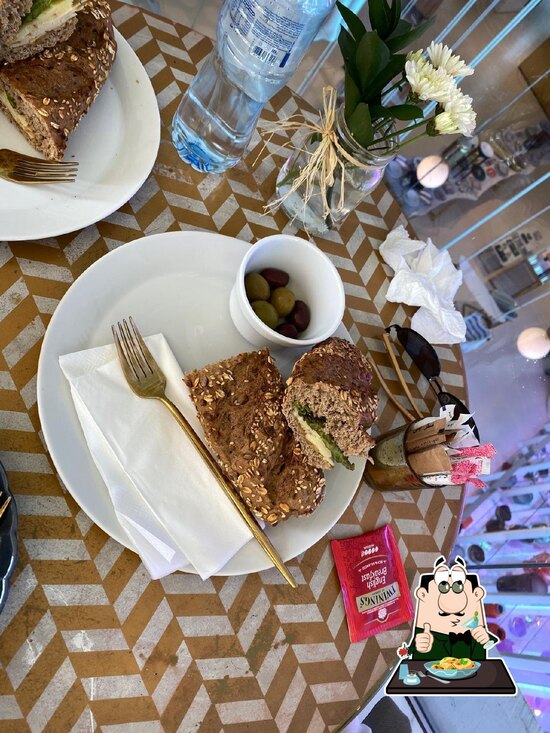 Carta de Cake Cafe, Sheikh Zayed City, Capital Business Park