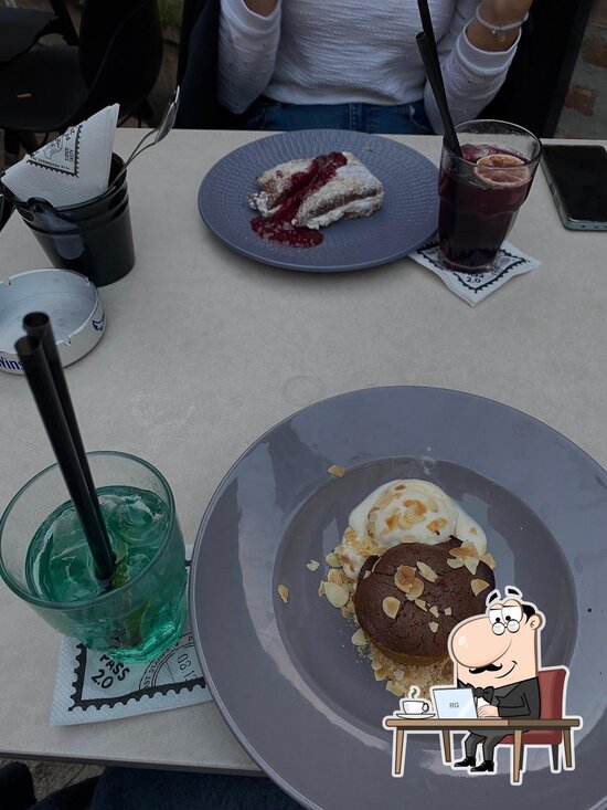 Passengers Bar, Belgrade - Restaurant menu, prices and reviews