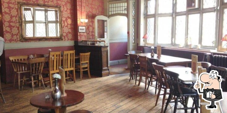 Menu at The Swan Inn pub & bar, Isleworth, Swan St