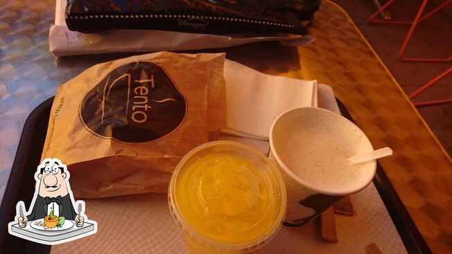 Tento, C. de Julián Camarillo, 47 in Madrid - Restaurant menu and reviews