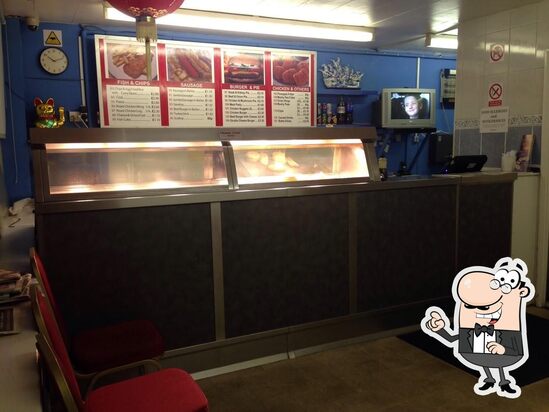 Menu at Lee Tim fish bar, Swindon