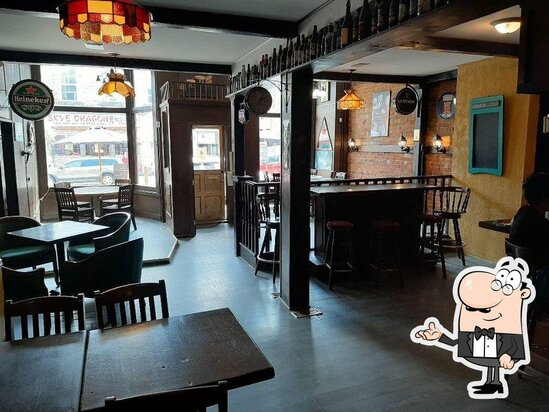 The Golden Arrow Pub & Eatery in Perth - Restaurant menu and reviews