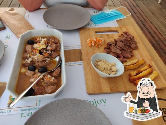 Rio lounge pub & Bar, São Domingos de Rana - Avaliações de restaurantes