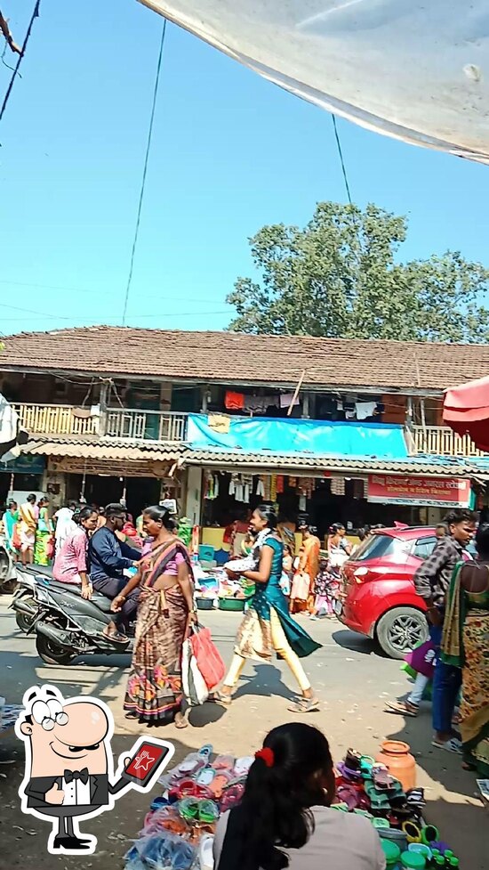 Aksh Akshay, Saphale