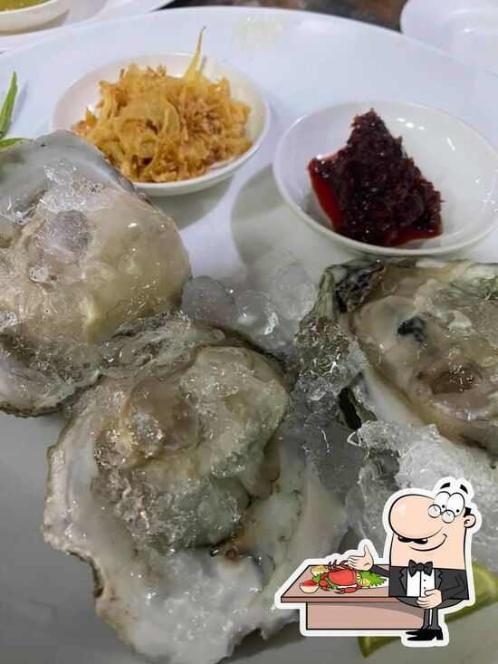 Staneemeehoi restaurant, Bangkok, 11 Prasert-Manukitch Rd - Restaurant ...