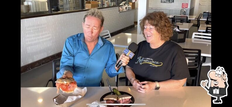Meshugana Deli, 4001 Clark Rd in Sarasota - Restaurant reviews