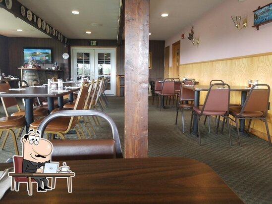 Anchor River Inn, Anchor Point - Restaurant menu, prices and reviews