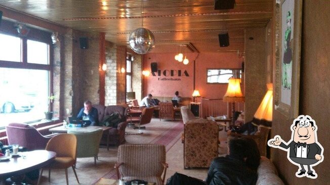 Atopia Kaffeehaus, Berlin, Prenzlauer Allee 187 - Restaurant reviews