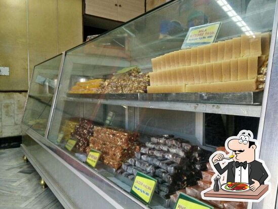 Sri Sivarama Sweets, Visakhapatnam, Main Road - Restaurant reviews