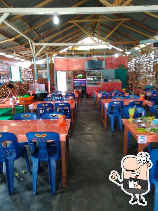 Menu at Ayam Penyet Pak Lek restaurant, Kabanjahe