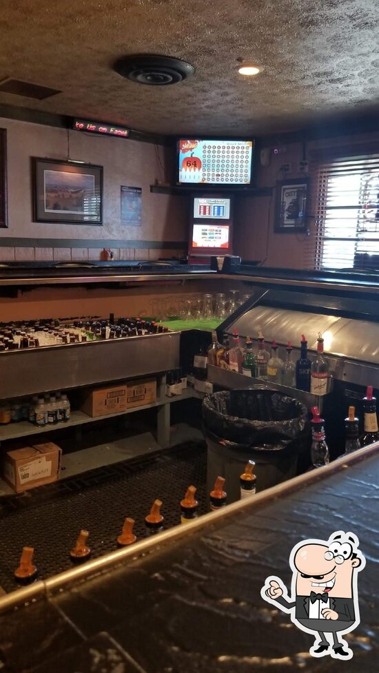 Menu at Spitfire pub & bar, Dayton