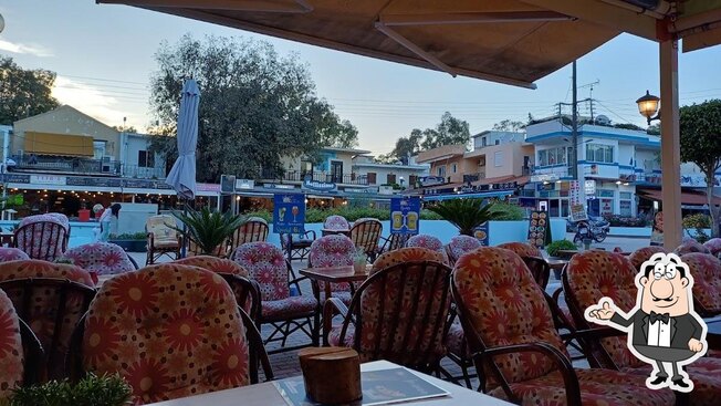Sun Light Café Bar, Georgioupoli - Restaurant menu, prices and reviews