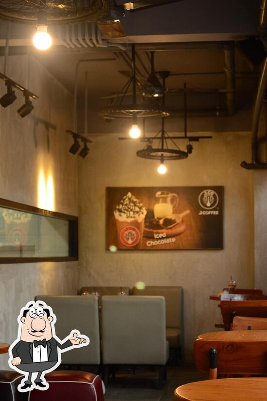 JCo Donuts Palembang Square, Palembang - Restaurant menu, prices and ...