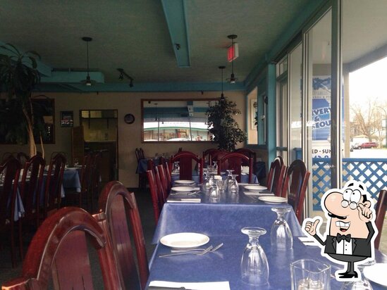 Menu at Sparta Greek Taverna and Pizza pizzeria, Port Coquitlam
