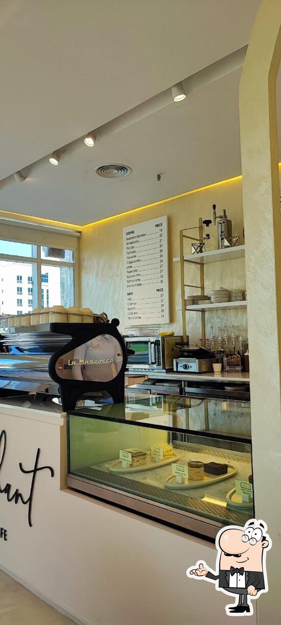Enchant Cafe, Abu Dhabi - Restaurant menu, prices and reviews