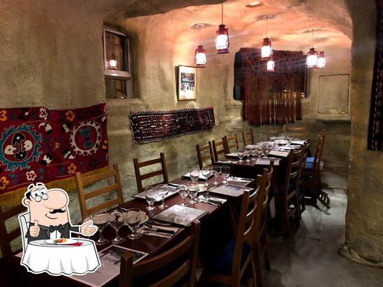 Restaurant Tora Bora, Montréal - Menu du restaurant, prix et avis