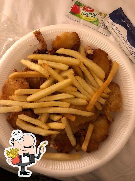 AL Rigga Falcon Cafeteria, Dubai - Restaurant menu and reviews