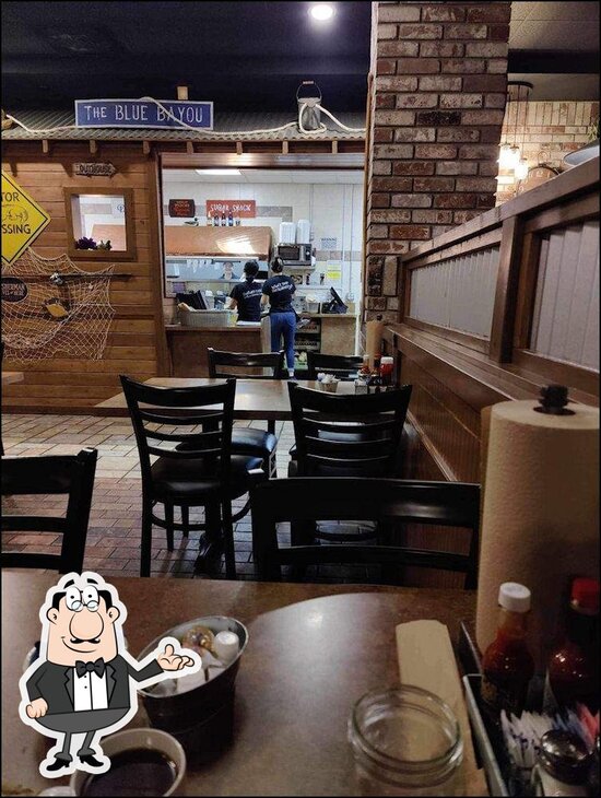 Huckleberry's Breakfast & Lunch, Turlock - Restaurant menu, prices and ...