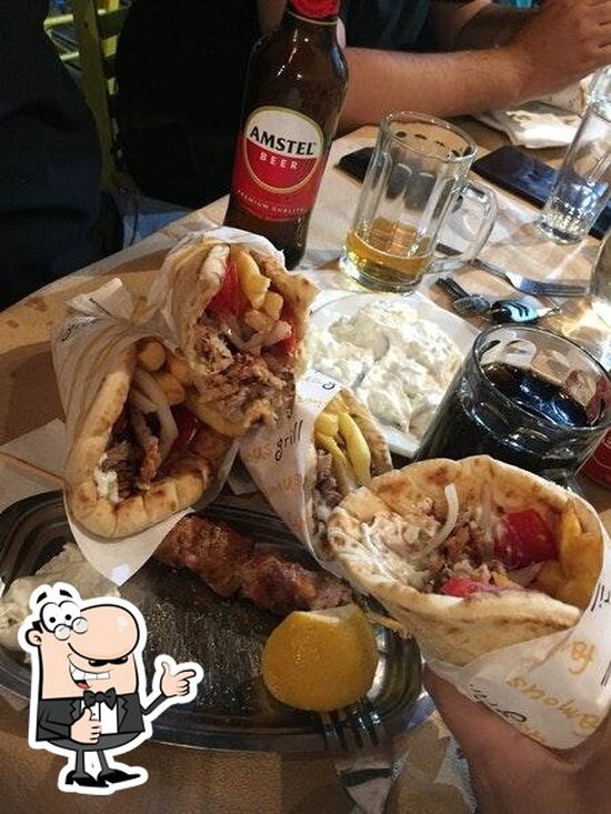 Το Στέκι Των Φίλων, Agios Panteleimon - Restaurant reviews