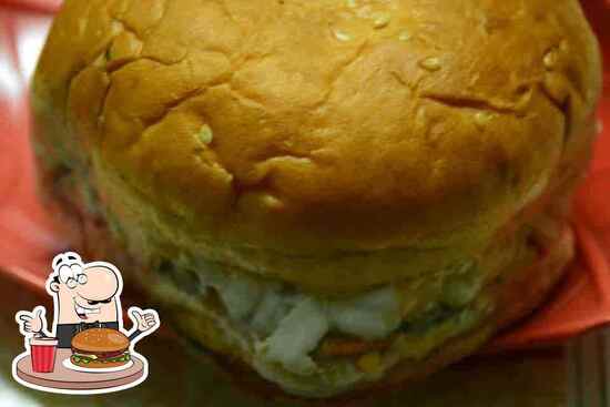 Dragon Hut, New Delhi, opp. HP petrol pump - Restaurant menu and reviews