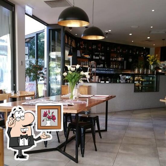 Menu at Flinderz Cafe & Restaurant, Hillarys