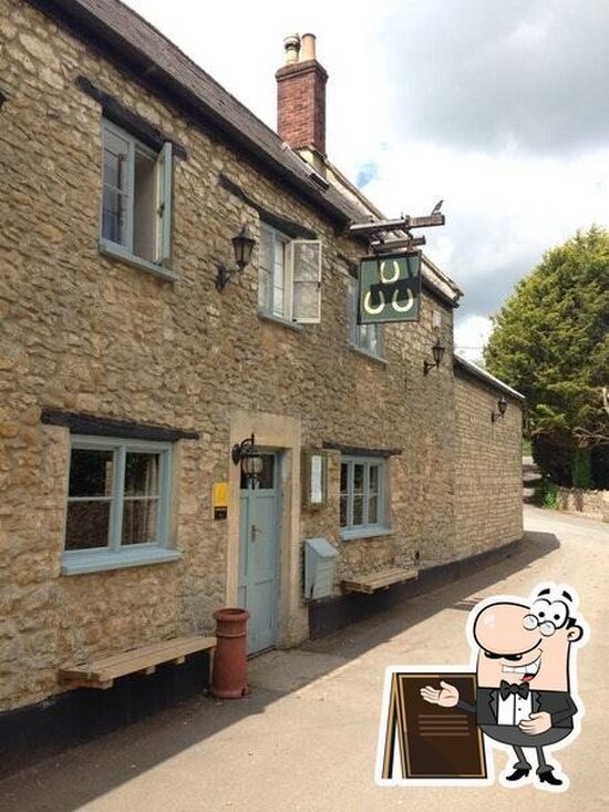 Menu at The Three Horseshoes pub & bar, Evercreech