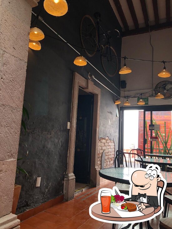 Menu at La Compañía Café, Santiago de Querétaro