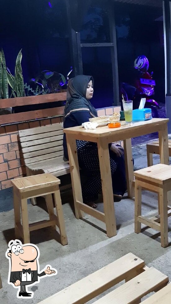 Menu at Lay cafe, Cijayanti