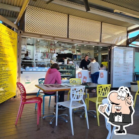 Menu at Sumthin' Tastee cafe, Whyalla Playford