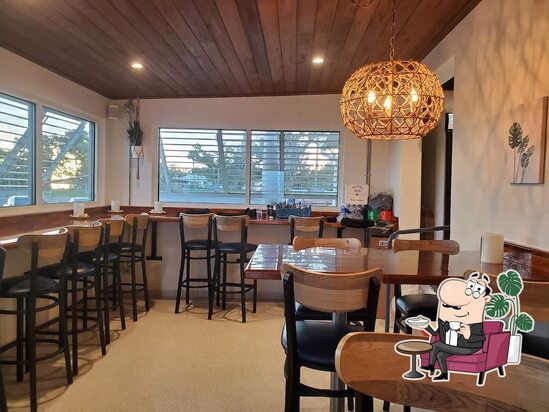 The Launch, LaBelle - Restaurant menu, prices and reviews