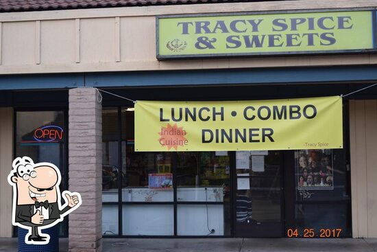 Menu at Indian Grocery Store Tracy Spice and Sweets, Tracy