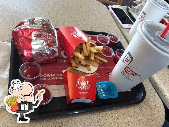 Menu at Wendy's fast food, Lansing, S Cedar St