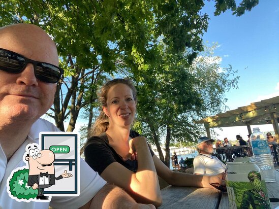 The Cafe At Burnham Harbor in Chicago - Restaurant reviews