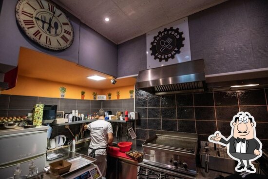 STREET FOOD FACTORY, Pula