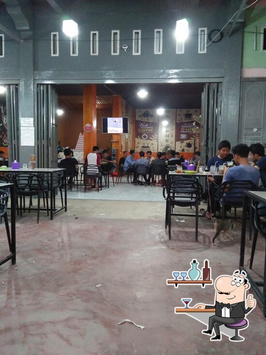 Menu at Osama Cafe, Panton Labu City