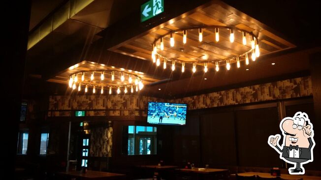 State & Main, Winnipeg - Restaurant menu, prices and reviews