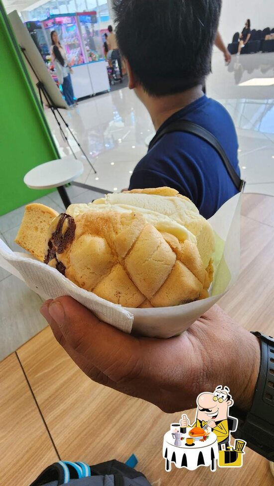 Menu at Melonpan Ice - SM MOA, Pasay