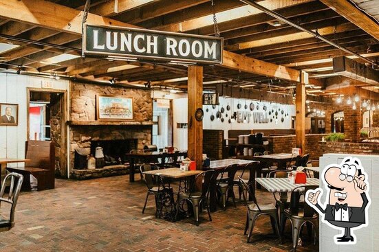 Brooks Shaw's Old Country Store in Jackson - Restaurant menu and reviews