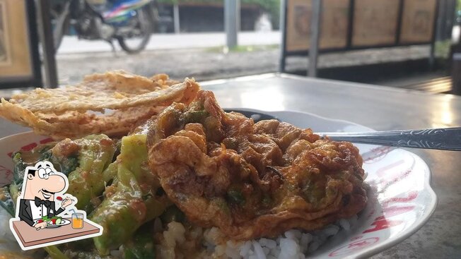 Menu at Warung Nasi Pasar Wedus MAK MI, Trucuk