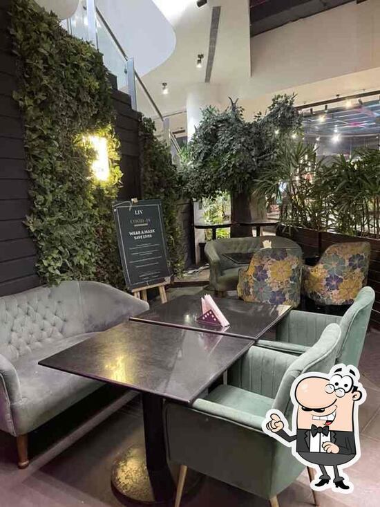 LIV Bar, New Delhi - Restaurant menu, prices and reviews