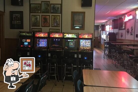 Cubby's, Downsville - Restaurant menu, prices and reviews