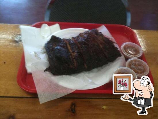 Menu at Lum's BBQ, Junction