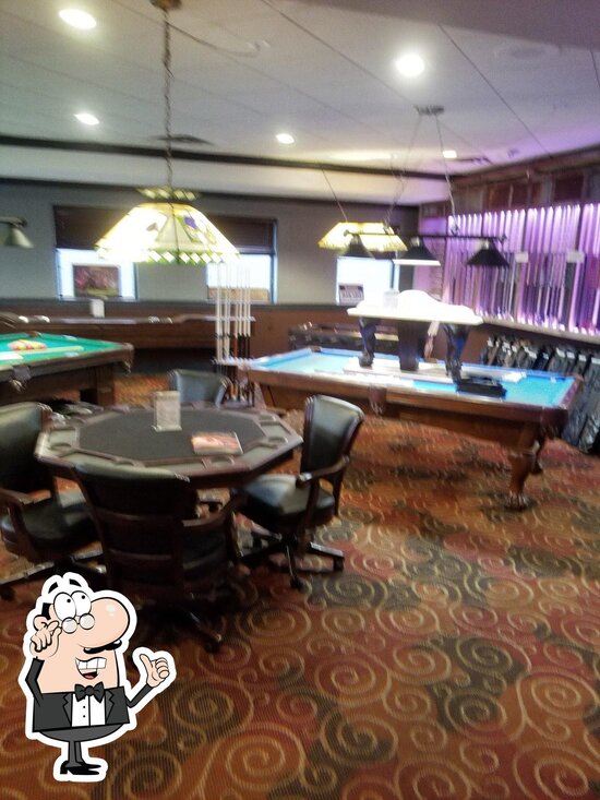 The Mad Apple Burger & Billiard Co., Appleton - Restaurant menu, prices ...