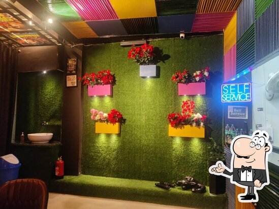 PIZZA PLAZZA, Mau - Restaurant menu, prices and reviews