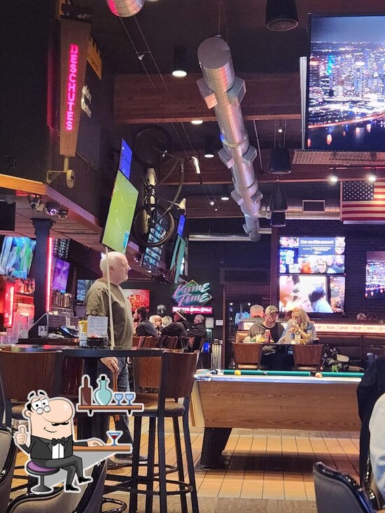 Prime Time Sports Bar & Grill, Springfield - Restaurant menu, prices ...